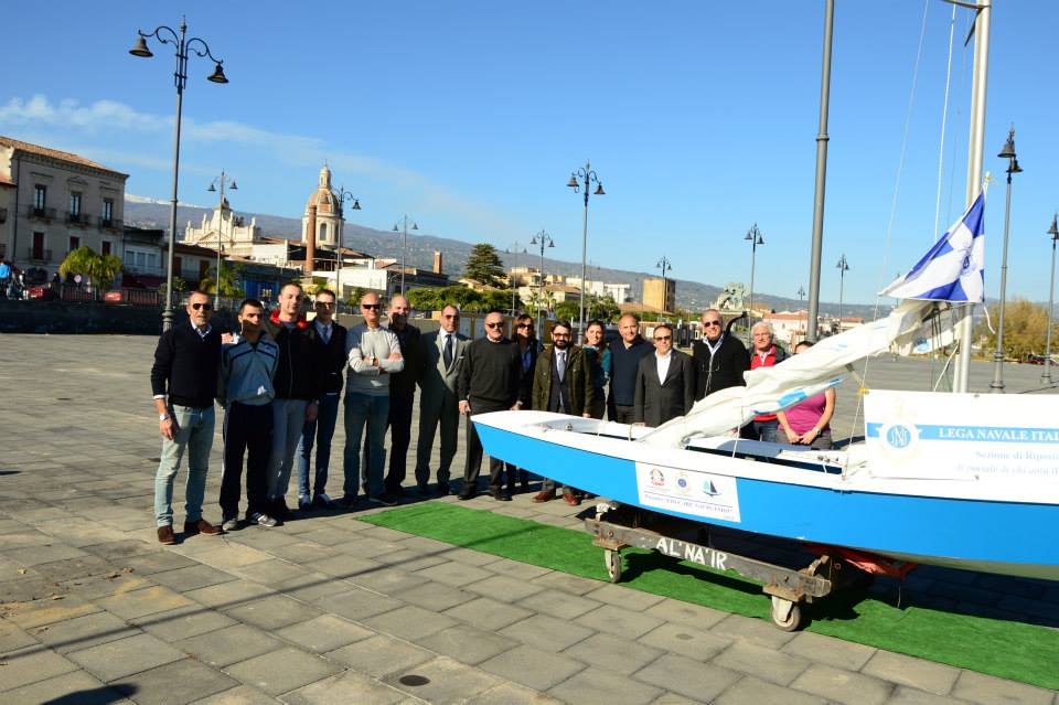 Riposto, varata l’imbarcazione ristrutturata dai detenuti della Casa ...