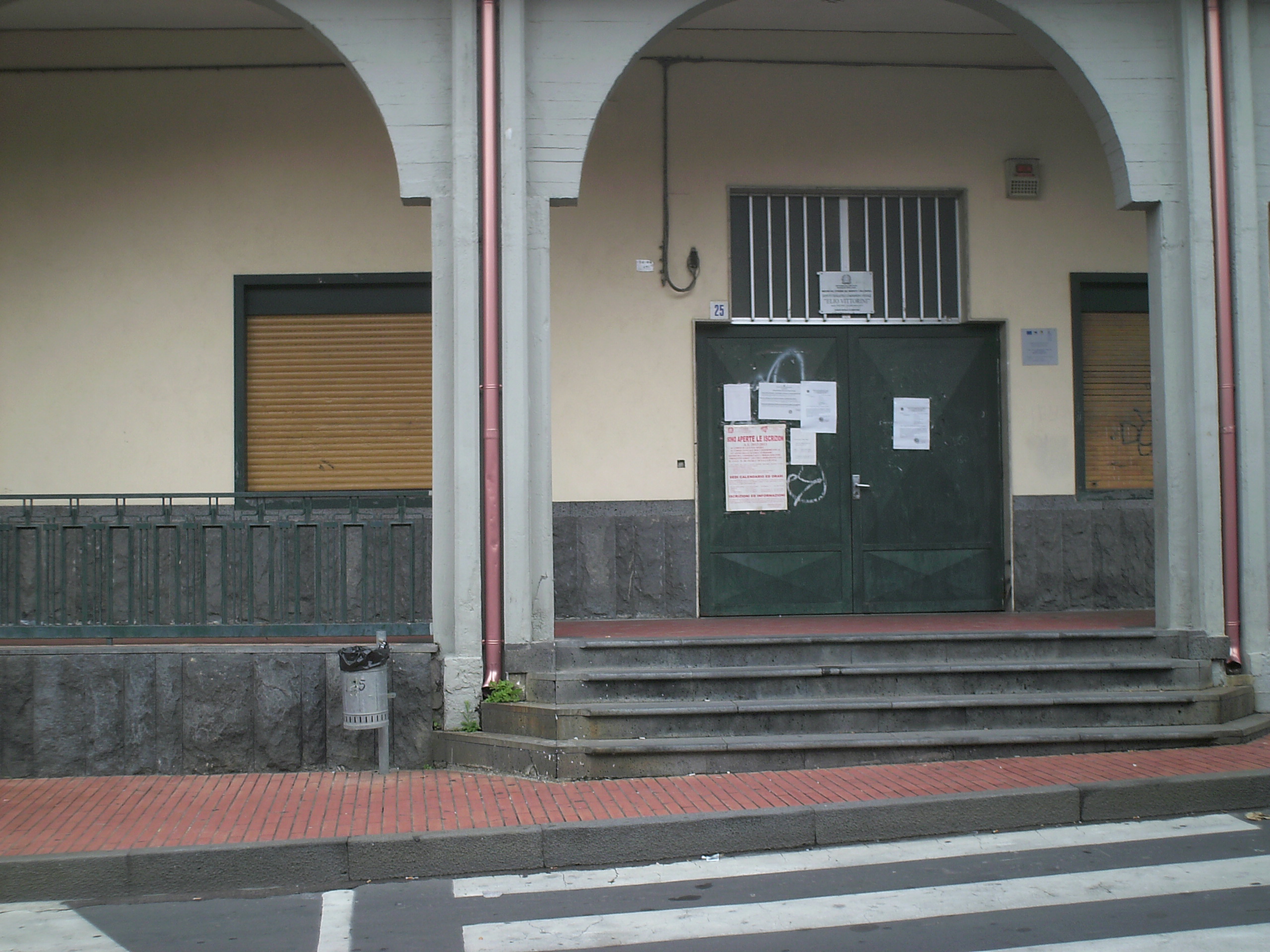 Riapre, a S. Pietro Clarenza, la sede del plesso scolastico di via ...