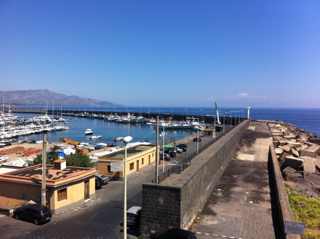 Riposto, porto commerciale: vertice in Regione