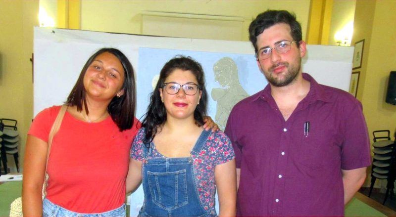 Francavilla di Sicilia: una "Allucinazione Collettiva" nella sala ...