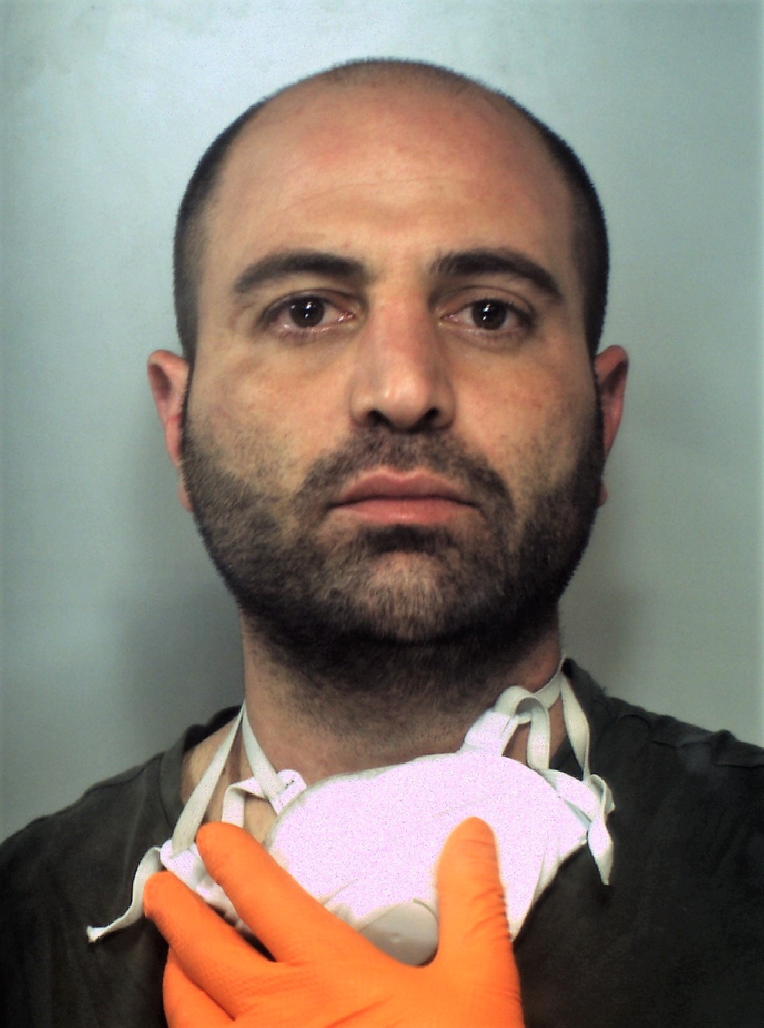 San Giovanni La Punta, fugge e investe i CC dopo un furto alla ...