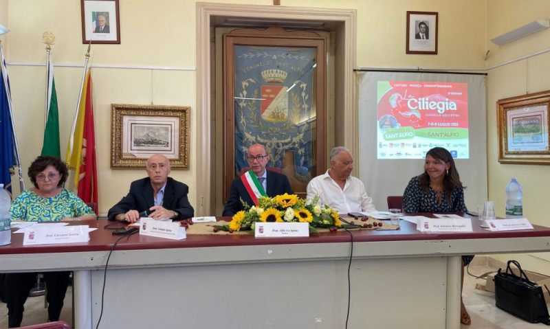 Sant’ Alfio e la “Ciliegia Dop”… frutti rubini dell’Etna!