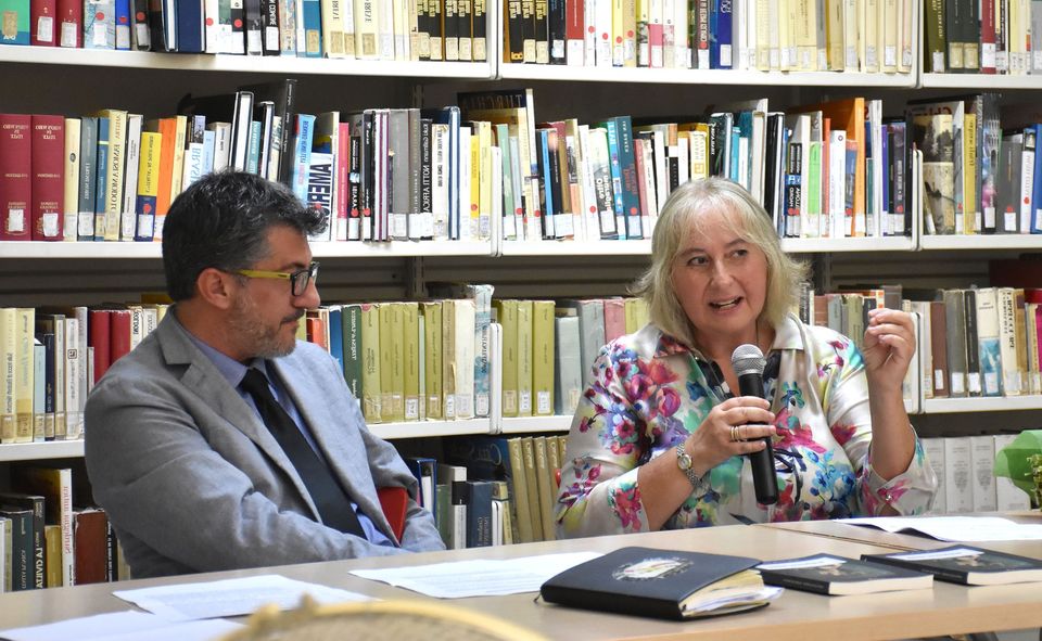 La forza delle donne nel romanzo “Madre incompiuta” di Maria Ausilia ...