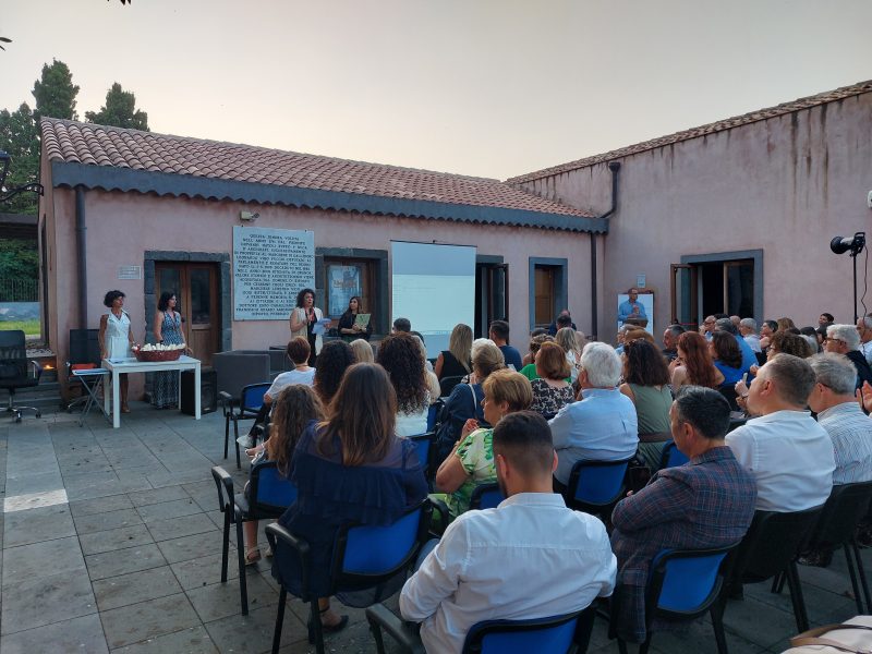 "U Ripostu di li cunti”: racconti, leggende e memoria collettiva a ...